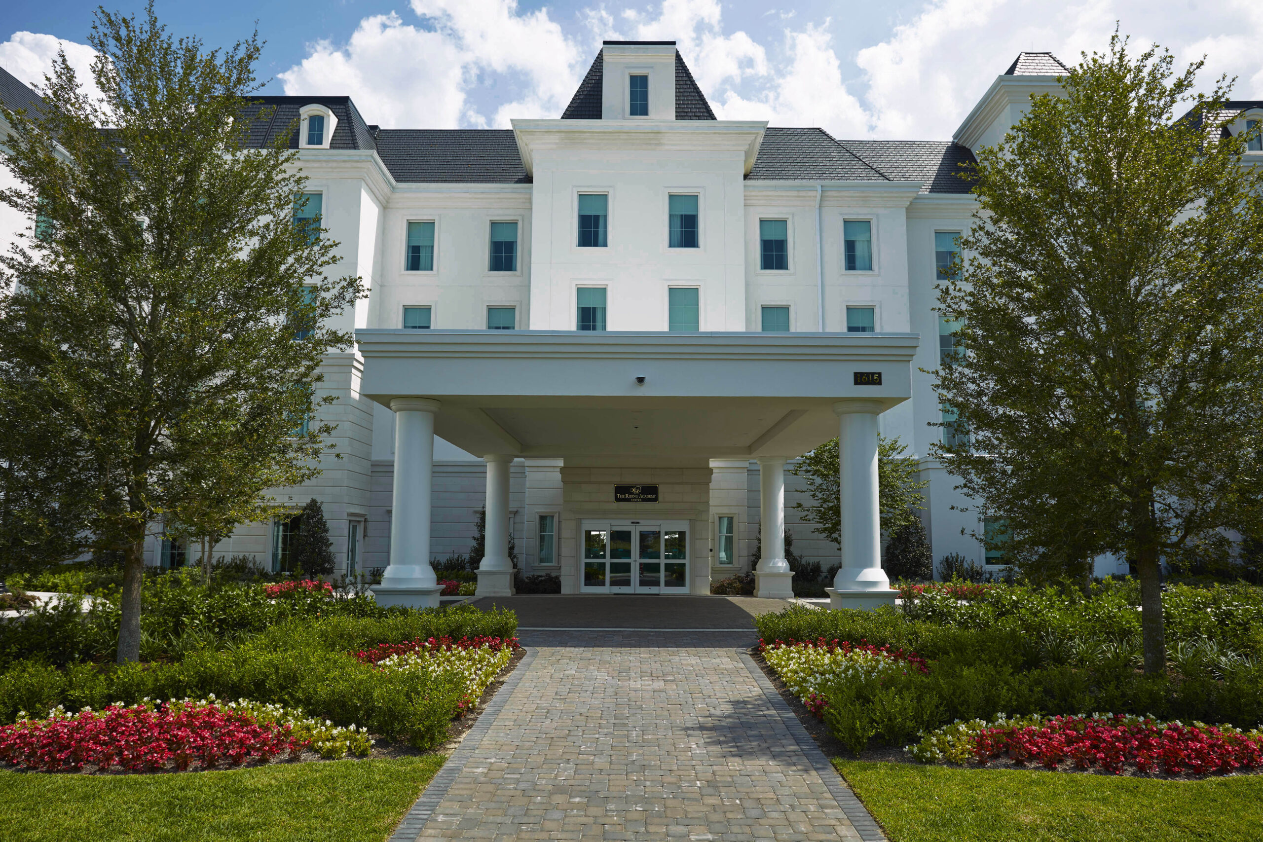 The Equestrian Hotel | Luxury Ocala Hotel | World Equestrian Center