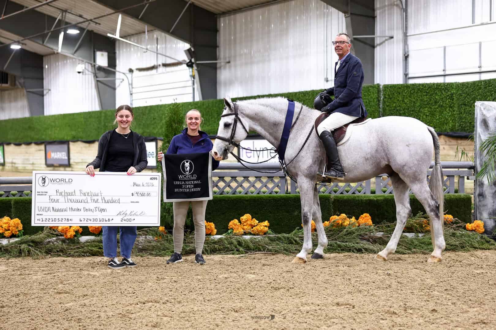 Richard Rinehart & Bond Claim $15,000 USHJA National Open Hunter Derby ...